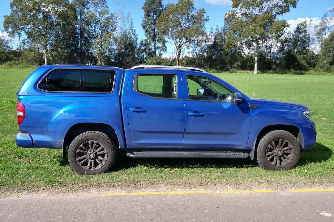 LDV Canopy | Razorback Canopies